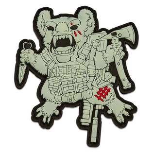 Halfbreed Blades PVC Patch - Drop Bear 2024 GITD Drop Bear Patch - Ostatní | KNIFESTOCK